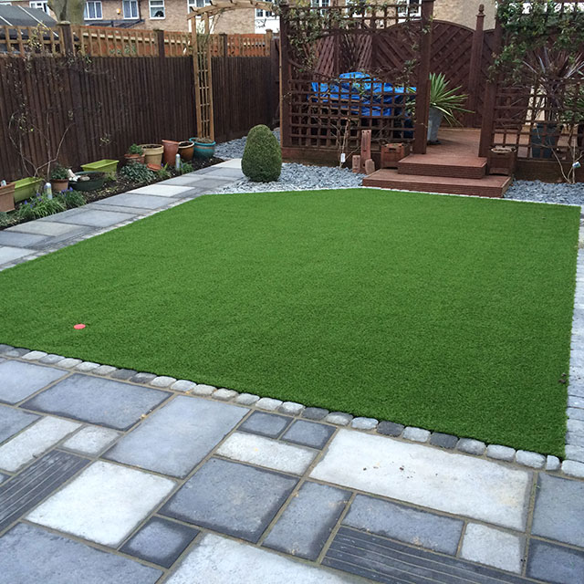 Lee Sharman Fencing & Landscaping - Lawns